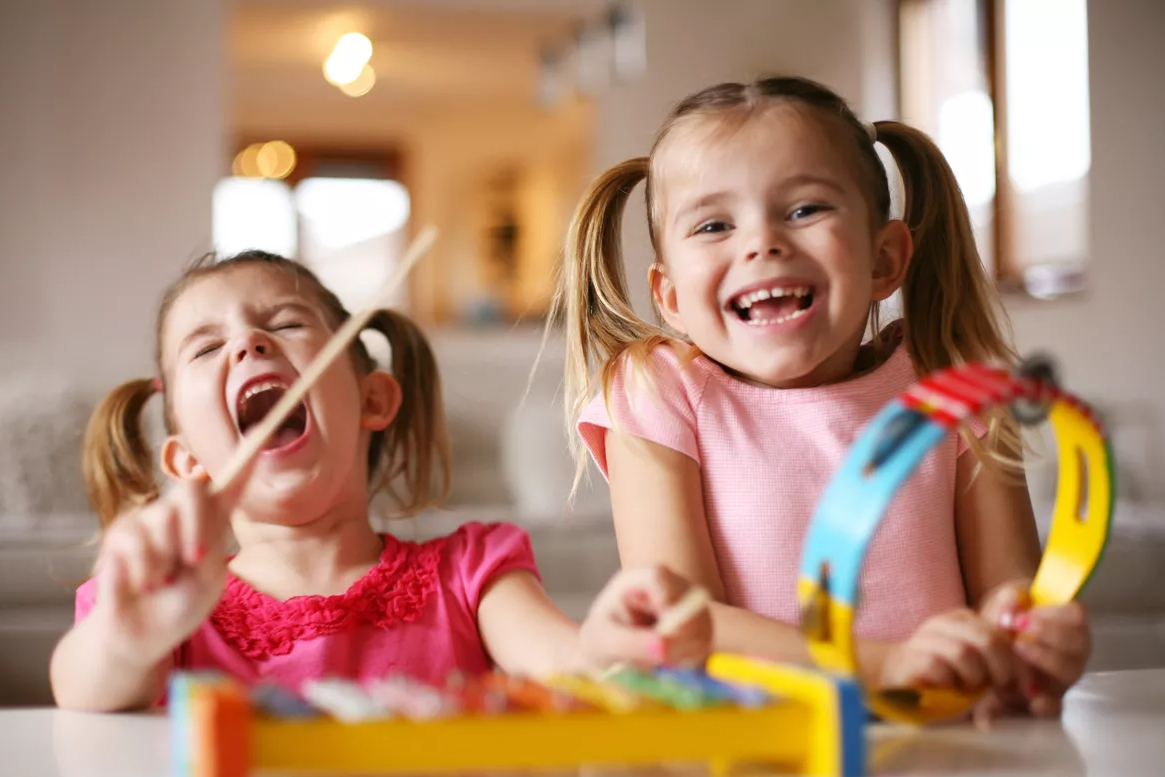 Singing and 6 Other Fun Activities That Help With Your Toddler’s ...